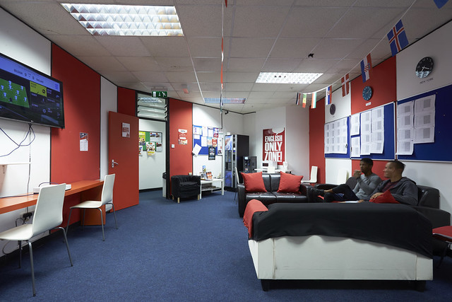 The English Studio Language School | English in England